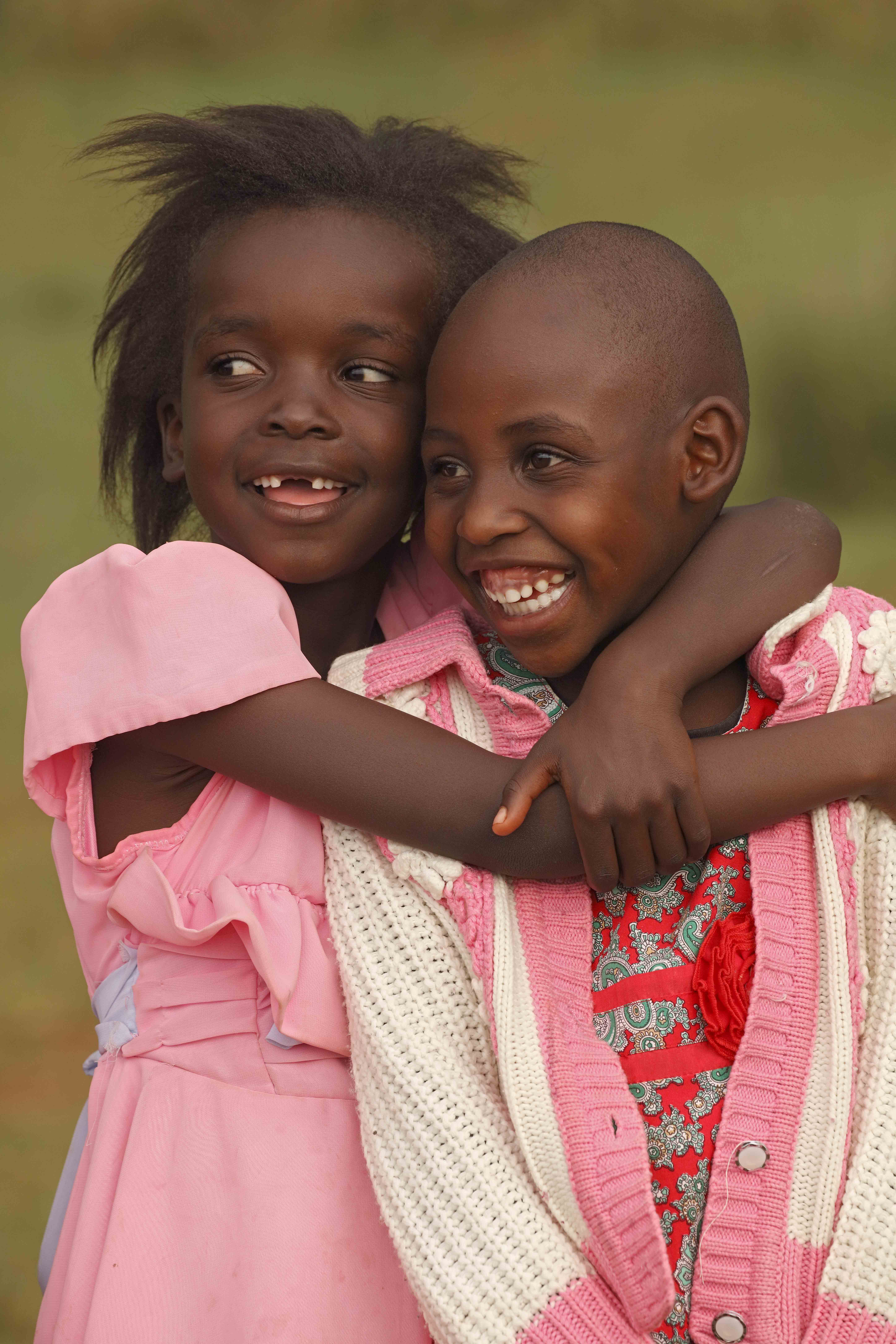 Kalinjen girls, near Eldoret, Kenya - John Cancalosi Photography